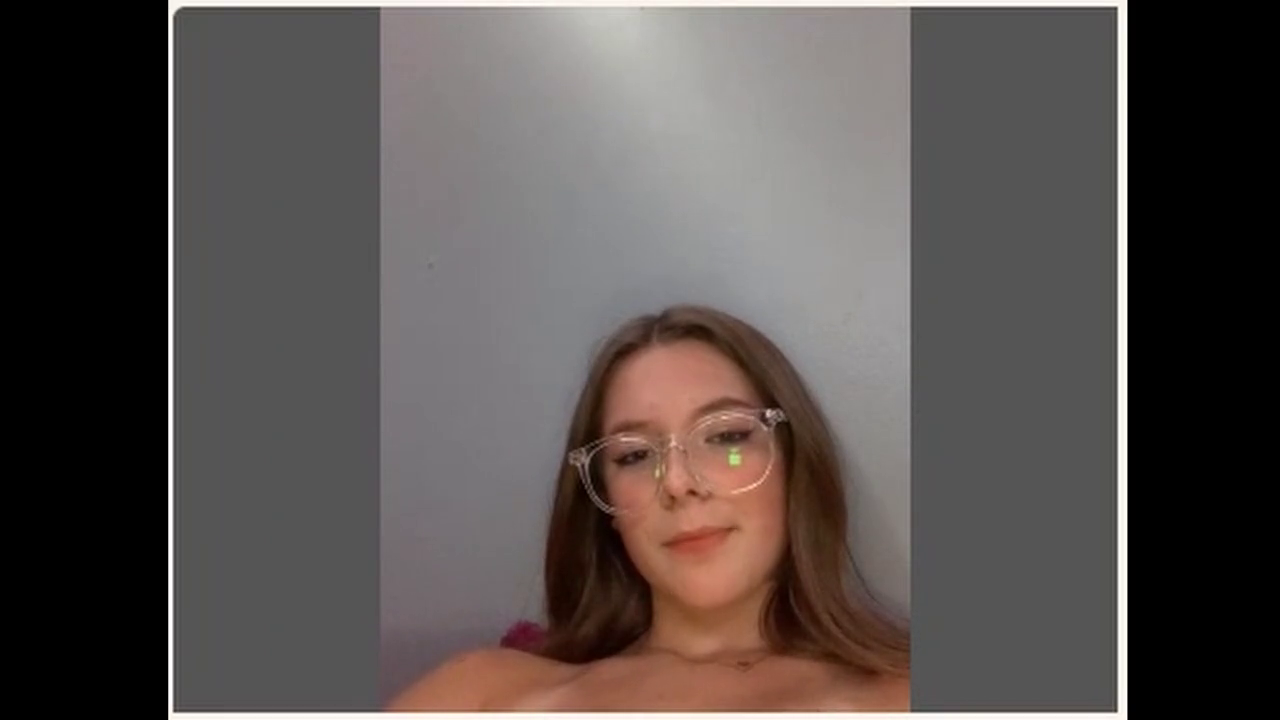 Pretty Blonde On Omegle Omegle Hot Whore